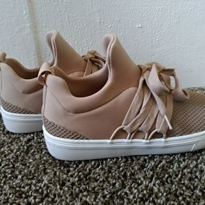 Steve Madden | Shoes | Steve Madden Lancers Sneakers | Poshmark